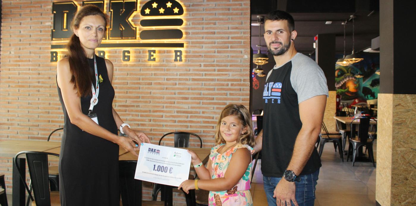 La Adimi Burger recauda 1.000 euros | Mijas Comunicación